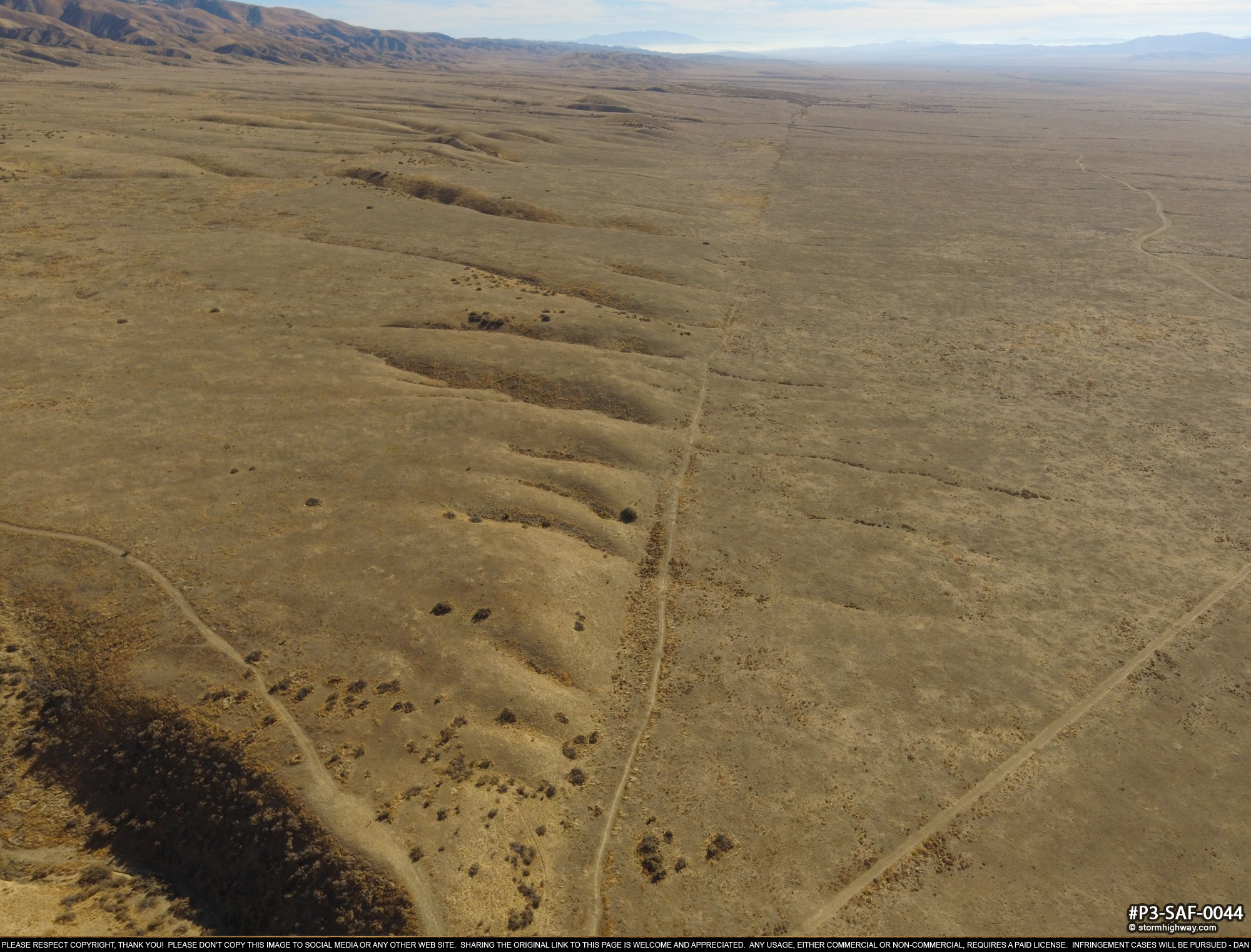 The San Andreas Fault in the Carrizo Plain, California :: Earth Science ...